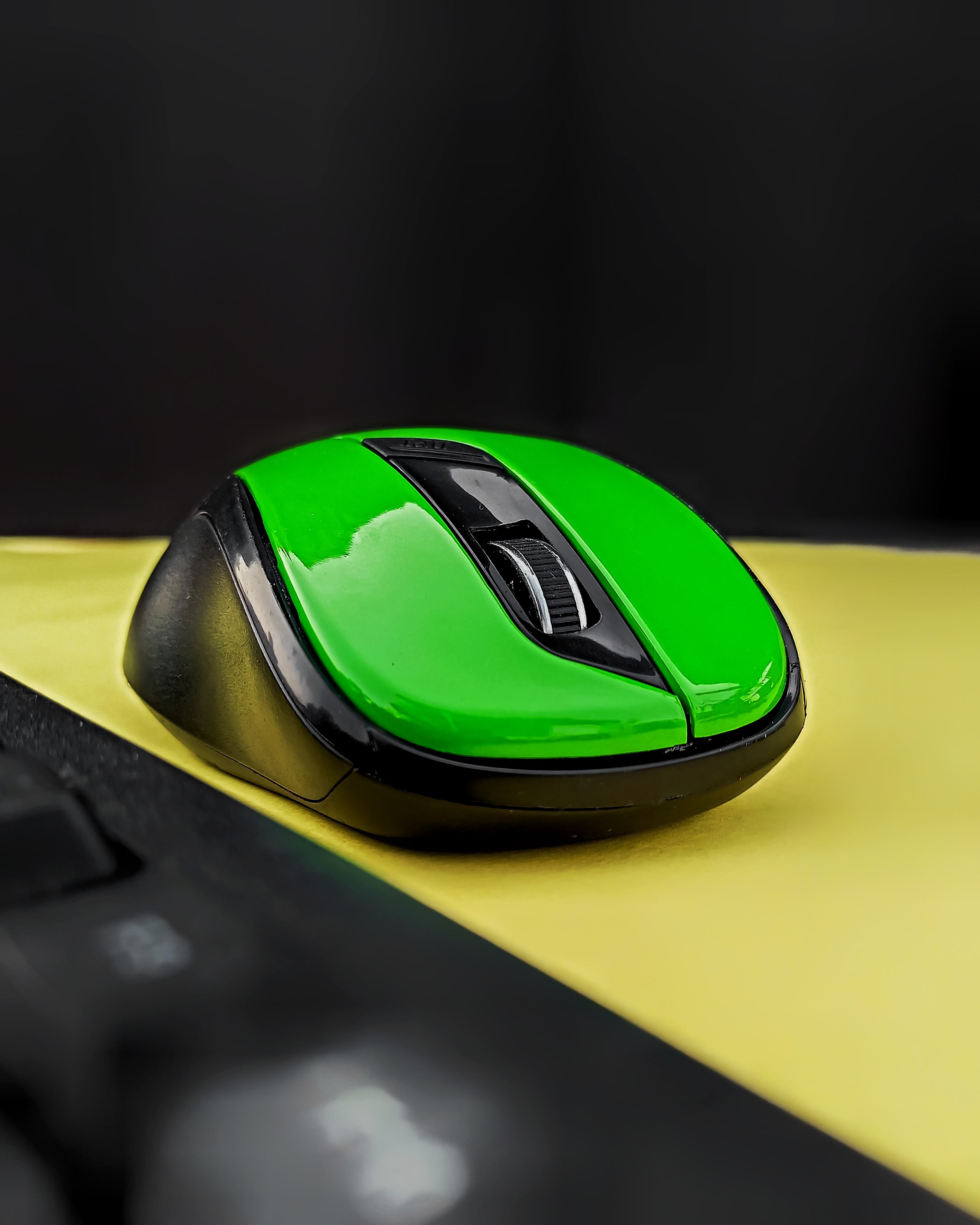 6D Slim Wireless Optical Super Mouse with 2.4GHz Nano Receiver (Green ...