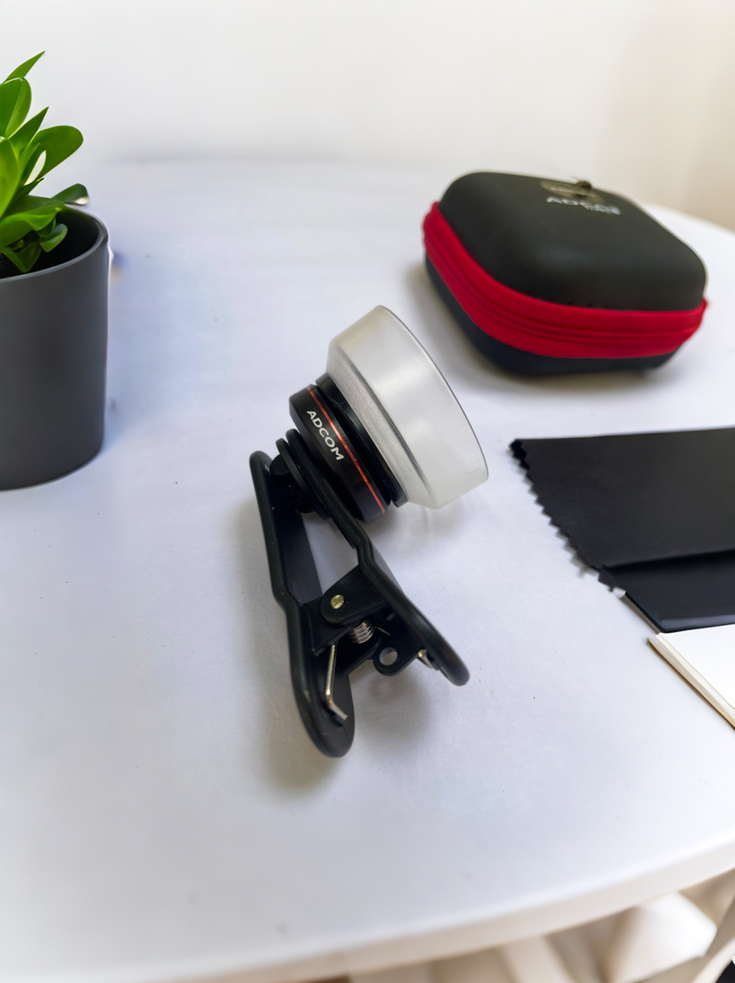 Professional HD 10x Macro Mobile Phone Camera Lens (Black) | Adcom India :)